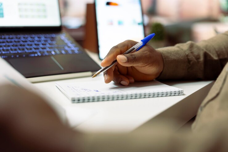 What Is Technical Writing, Examples, and How to Become a Technical Writer?